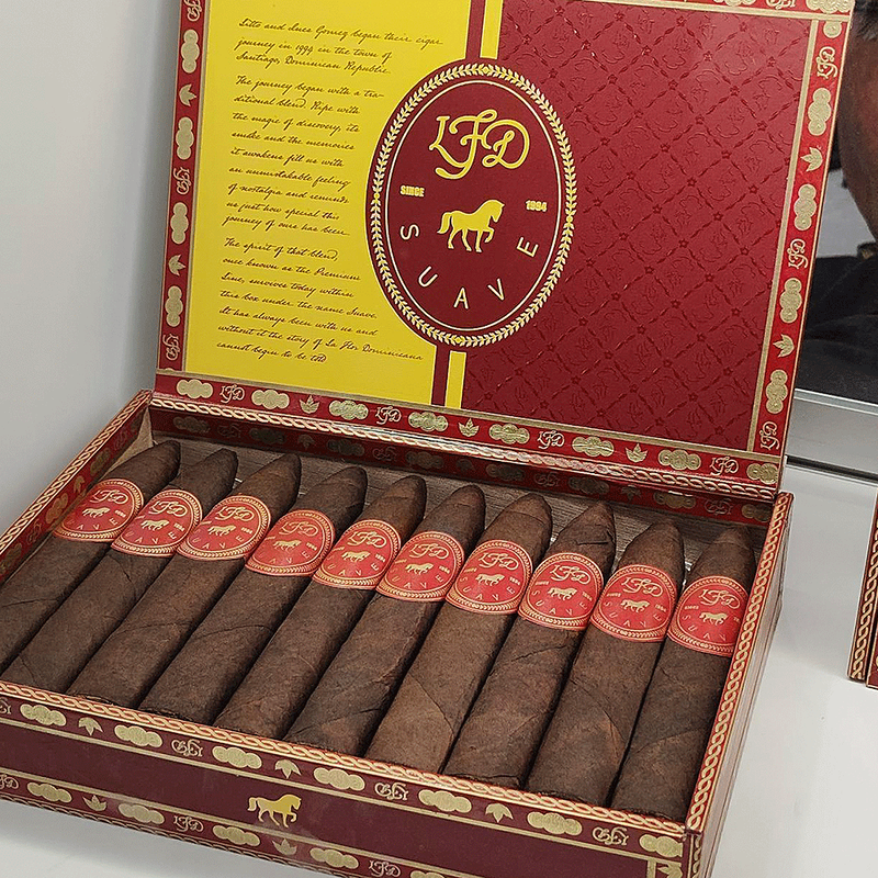 La Flor Dominicana Suave Grand Maduro | CIGAR.com