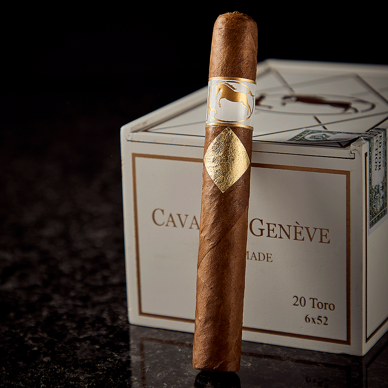 Cavalier Geneve White Series | CIGAR.com