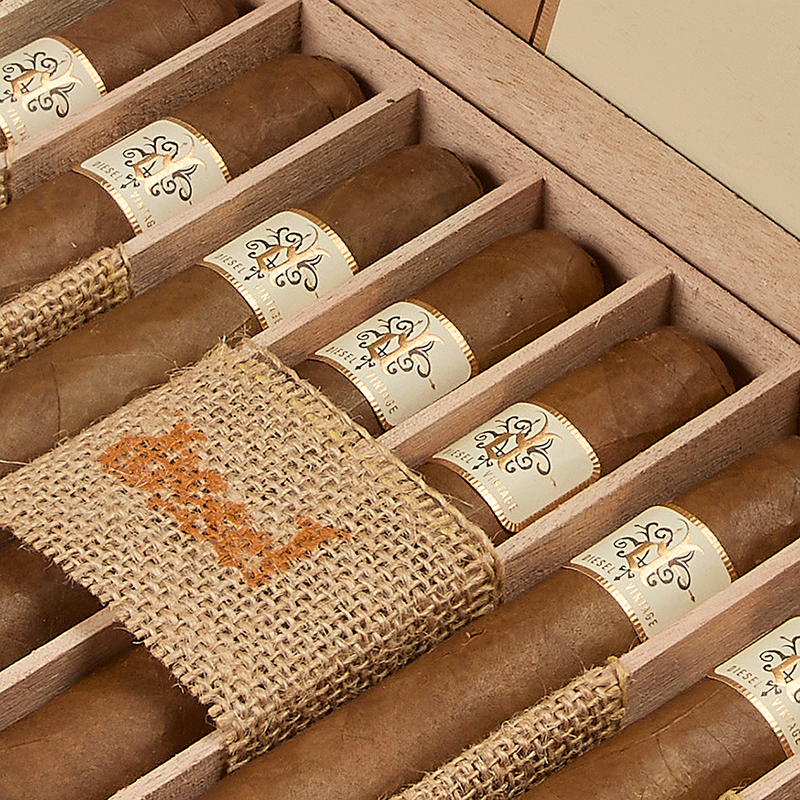 Diesel Vintage Series Natural | CIGAR.com