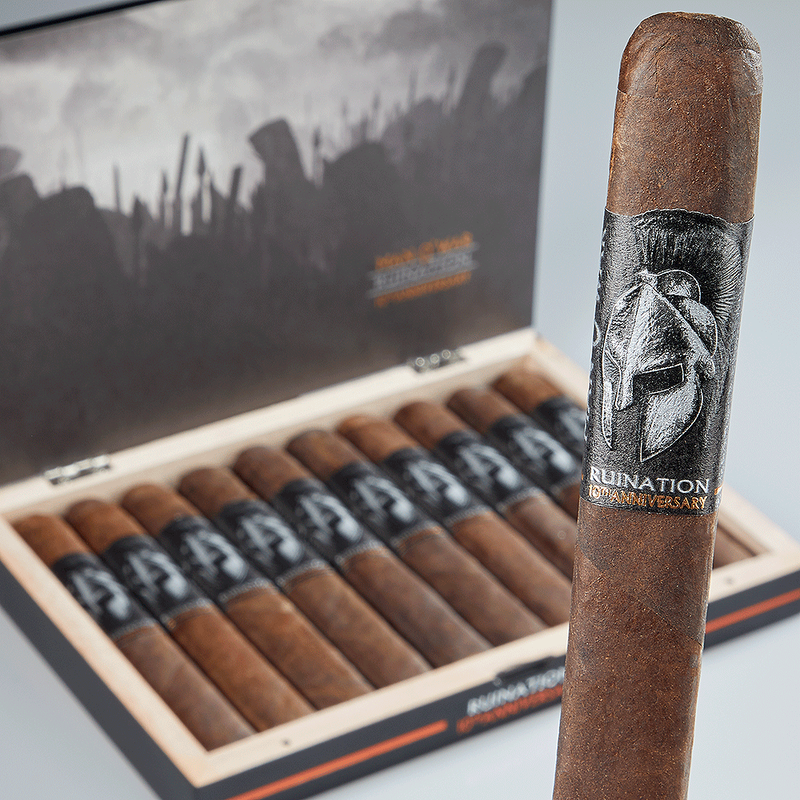 Man O' War Ruination 10th Anniversary | CIGAR.com